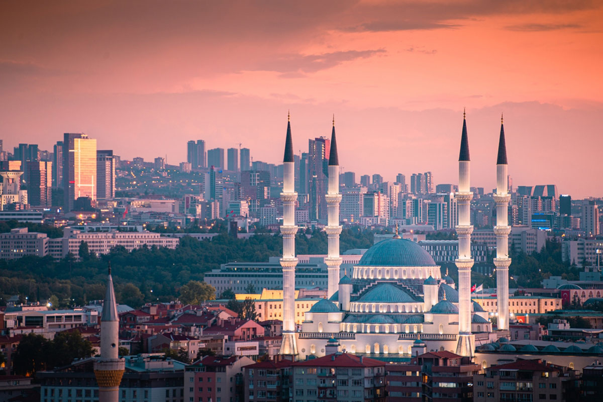 EXPLORING ANKARA - POCKET TRAVEL